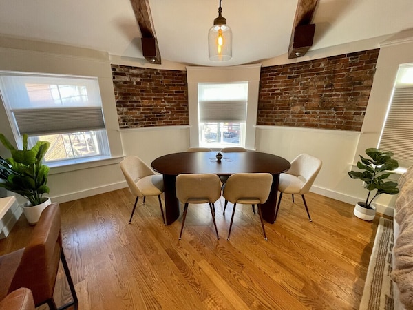 The Penthouse At Penhallow - Portsmouth, NH