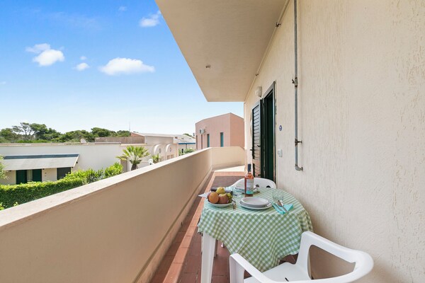 Le Onde Apartment 6 With Pool And Sea, Otranto, Italy - Otranto