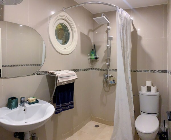 Charming 2-bedroom Apartment With A Panoramic View - Marrakesch