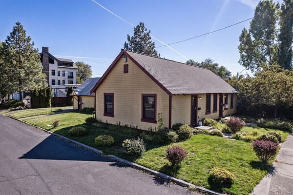Bluebird Day - Twin Mills Bungalow - オレゴン州