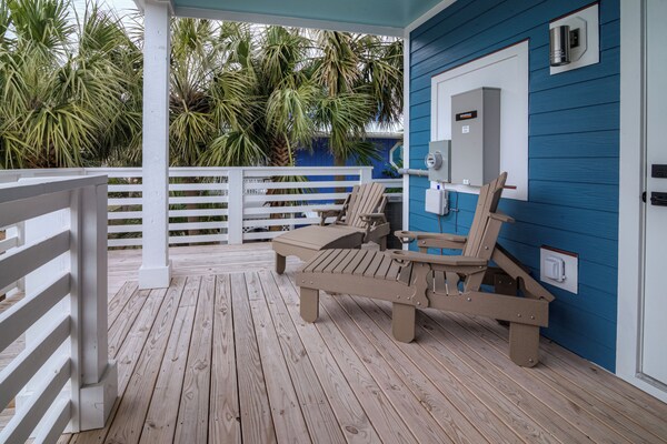 Blue Water - 4 Bedroom Pet-friendly Home On Carolina Beach - Carolina Beach
