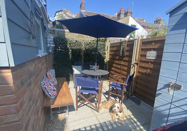 Quayside Cottage - Three Bedroom House, Sleeps 6 - Camber Sands
