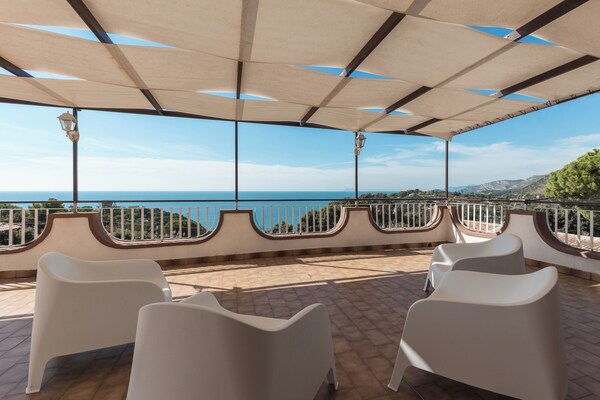 Appartamento In Villa Tra Gaeta E Sperlonga Vista Mare, Wifi E Ac, Free Parking - Gaeta