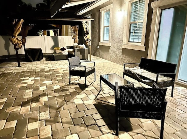 Modern Luxury Retreat - 10ppl - Land O' Lakes, FL