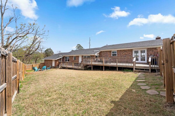 Rogers Family Retreat - Rogers, AR