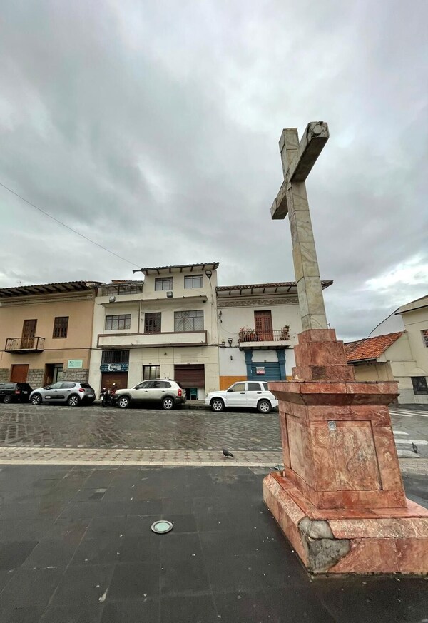 Spacious 3-bedroom Condo In Marvelous Cuenca With Wifi - Cuenca