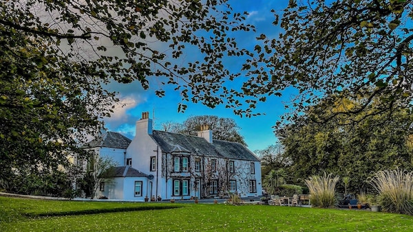 Country House -Ideal For Films, Weddings, Family Groups , Shooting Parties - Portpatrick