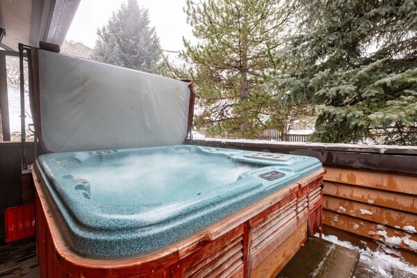 Base Of Big Cottonwood-hot Tub, 20 Mins To Resorts - Cottonwood Heights, UT