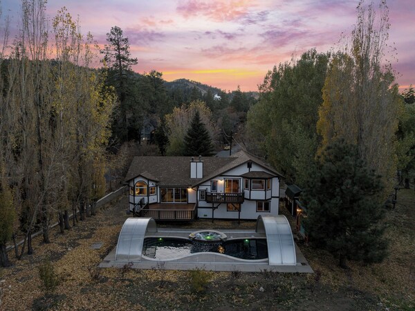 Four Season Escape  Cozy Big Bear Cabin With Pool, Jacuzzi & Sauna - Big Bear Lake, CA
