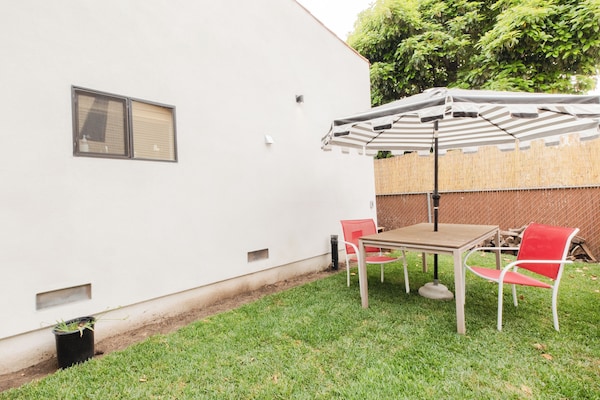 Brand New Quiet And Cozy Tiny Home In The Arroyo! - Altadena, CA