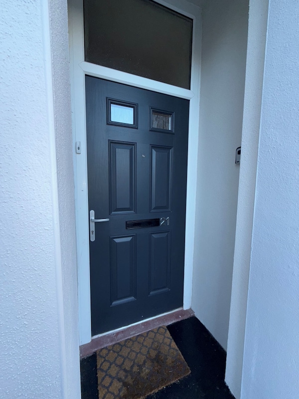 Charming 3-bedroom House - Cardiff