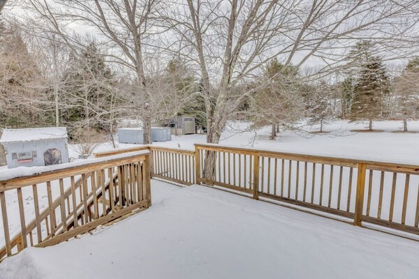 Campton Log Cabin- Close To It All! - Campton, NH