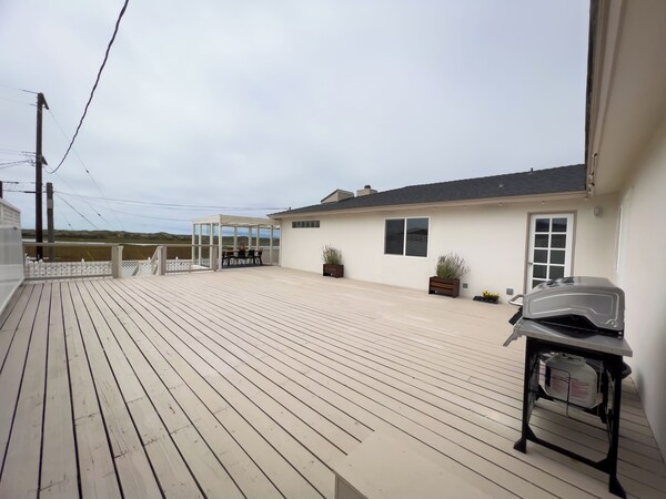 Serene River View & Beach Walk, Near Monterey Aquarium, Laguna Seca, Santa Cruz - Salinas, CA