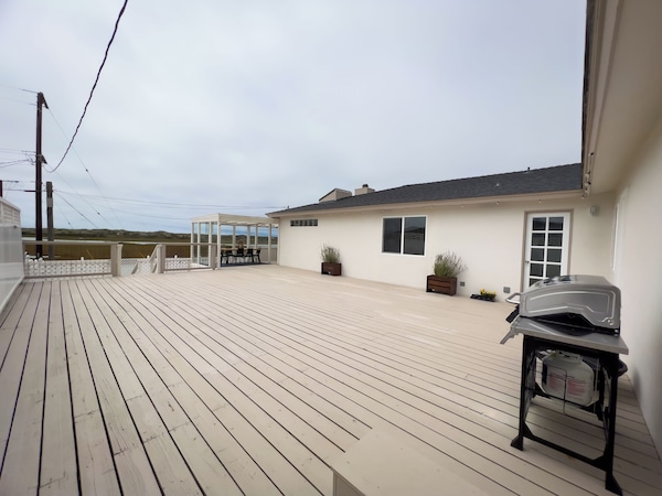 Serene River View & Beach Walk, Near Monterey Aquarium, Laguna Seca, Santa Cruz - Salinas, CA