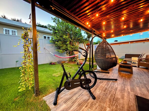 Outdoor Paradise With Jacuzzi, Fire Pit, Projector - Trujillo Alto