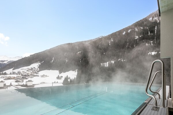 Luxury Apartment With A Pool - Adults Only - Kappl