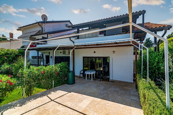 Appartement D'une Chambre Avec La Terrasse Porec (A-23561-b) - Poreč