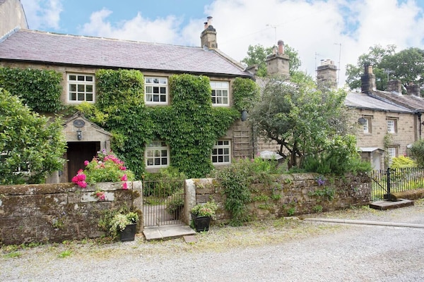 Beautiful Characterful Cottage,family And Dog Friendly,quiet,close To Amenities - Pateley Bridge