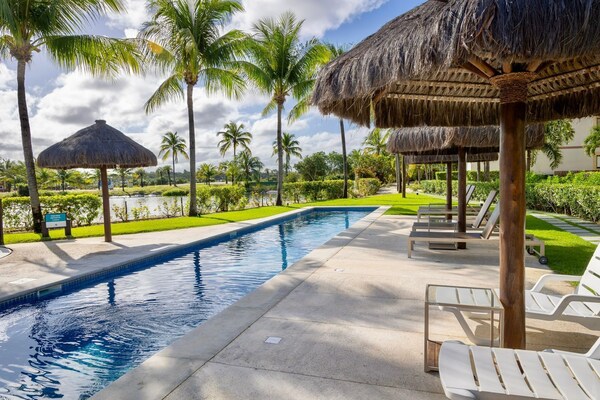 Garden Apartment In The Iberostar Complex. A Refuge In Praia Do Forte - Bahia