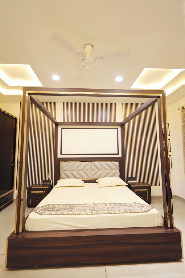 Marwah Farms Delhi - Villas & Farmhouses For Party And Wedding Functions\n - Delhi