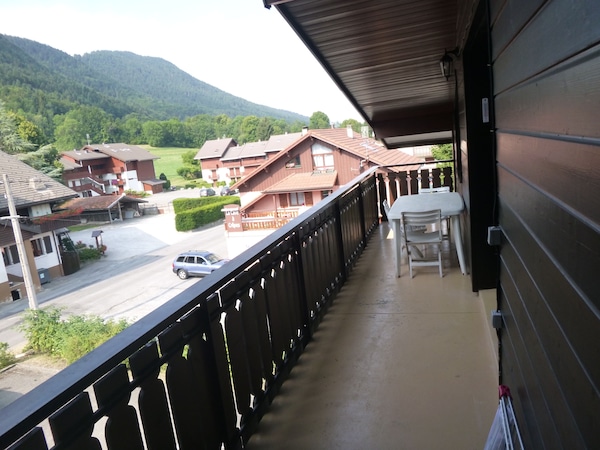 45m2 Apartment With 12m2 South-facing Balcony - Bernex