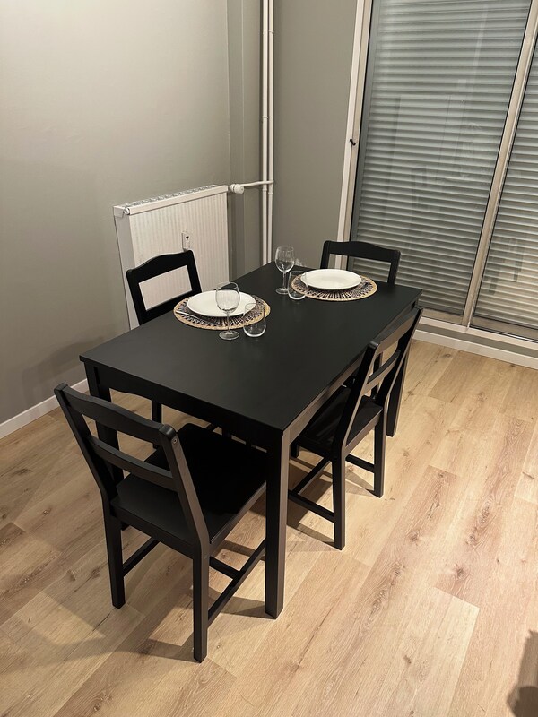 A Grenoble Favorite! Ideally Located In The Heart Of The City With A Beautiful View - Grenoble