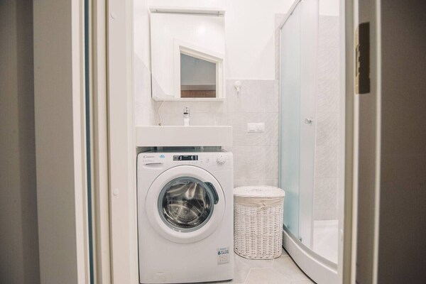 Gertrudes Residence With Free Parking - Riga