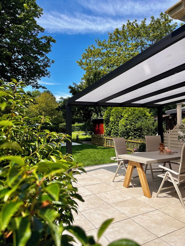 Beautiful And Cozy Holiday Home Yesmi, Close To Amenities - Bruinisse