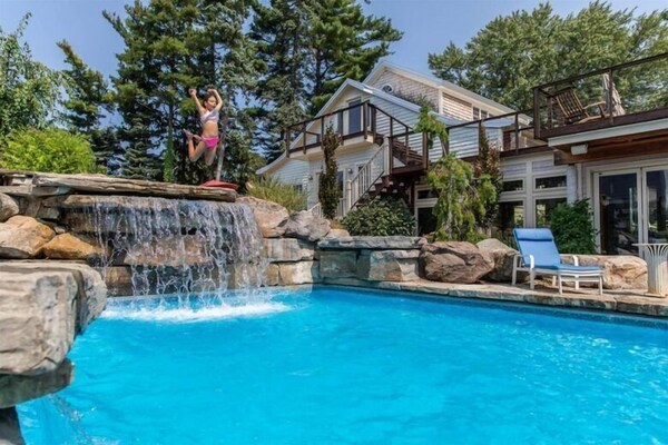 Colossal Union Pier Home With Lakefront, Pool, Hot Tub And More! - New Buffalo, MI