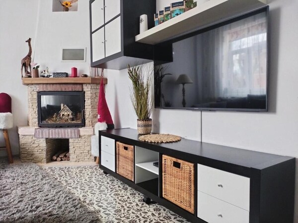 Charming 2-bedroom Apartment In Beautiful Victoria With Wifi - Victoria