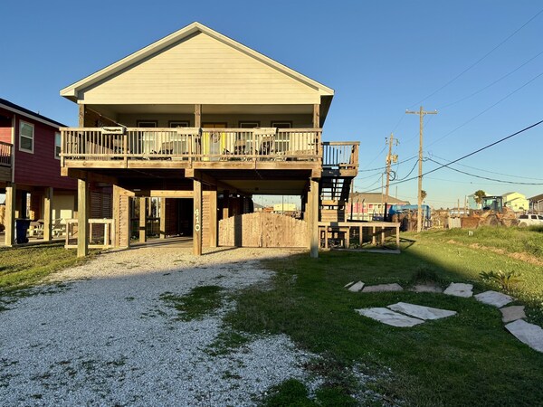 Pet-friendly Beach Fenced Yard Bike Quiet Location - Lake Jackson, TX