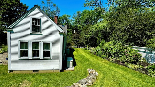 Beauchamp Cottage, Near Rockport Harbor And A Golf Course - Rockland, ME