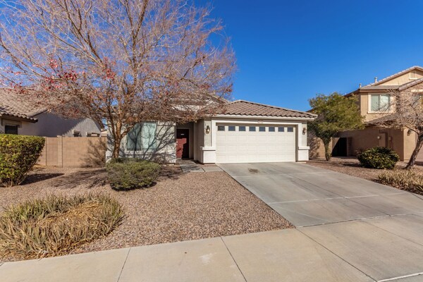 Charming 4-bedroom House With Wifi And Ac In Wonderful Goodyear - Litchfield Park, AZ