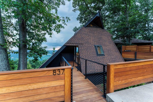 Luxury Mountain Villa - Unbelievable Sunsets - 15min Drive To Downtown Gville! - Travelers Rest, SC