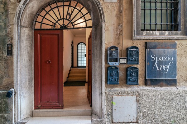 039bs - Loggia Apartment - Brescia