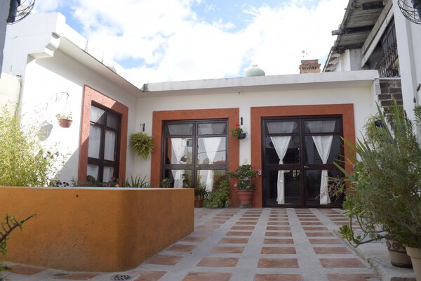Casa De La Cruz En El Corazon De Tequisquiapan - Querétaro