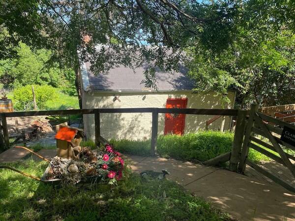 Clare Cottage Willunga 1843 Heritage Listed - Willunga