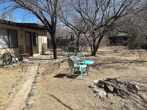 Furnished Casita On 10.5 Acre Guest Ranch In Tucson! Internet And Full Kitchen. - Tucson, AZ