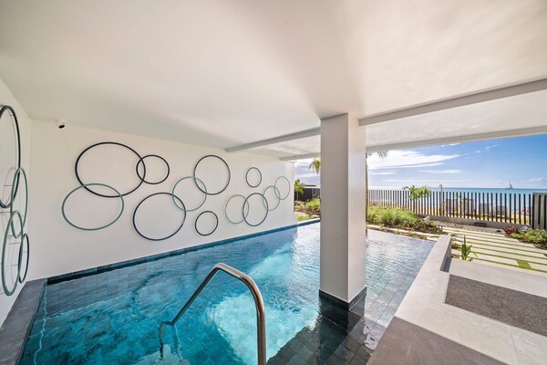 Exceptional Beachfront Condo - Allure 301 - Bridgetown