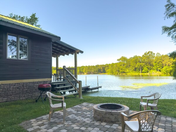 Sportsman Cabin With Hot Tub On 80 Acre Lake! - Near Shawnee Forest - Illinois
