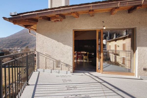 Appartamento 'Samatè' Con Vista Sulle Montagne, Terrazza Privata E Wi-fi - Edolo