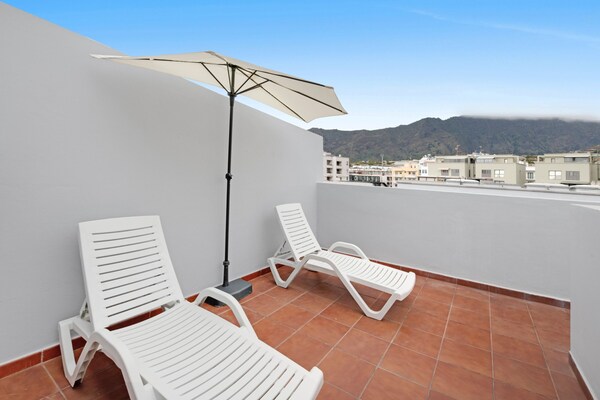 Ferienwohnung 'Olia' Mit Privater Terrasse, Balkon Und Klimaanlage - Los Llanos de Aridane