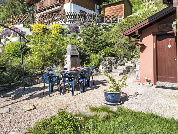 Wunderbares Alleinstehendes Ferienhaus Für 6 Personen Mit  W-lan, Tv, Terrasse Und Parkplatz - Nendaz