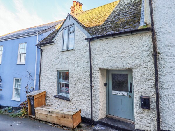 Alpha Cottage, Pet Friendly, Character Holiday Cottage In Dartmouth - Dittisham