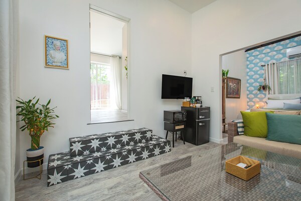 1.7 Miles To Boardwalk Lux Guesthouse And Spa With Yoga Room - Saint Croix