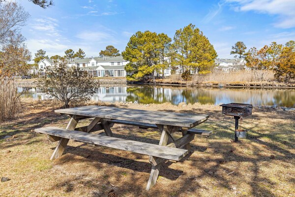Newly Renovated - Mallard Lakes - Rare 3 Bedroom Unit Near Fenwick & Oc. - Ocean City, MD