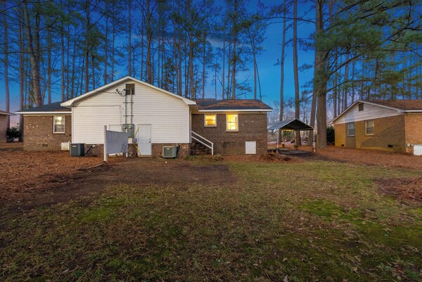 Cozy Modern Duplex Near Downtown Spartanburg - Spartanburg, SC