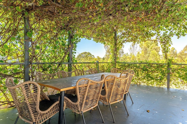 Central View Eco Home - Castlemaine