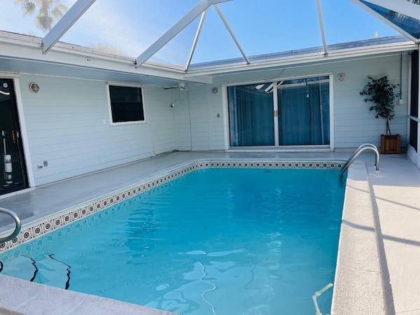 Charming 4-bedroom House With Ac And Wifi In Brilliant Jensen Beach - Stuart, FL