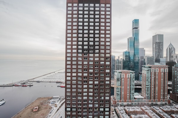 Blueground | Streeterville, Pool & Gym, Nr Pier - Chicago, IL